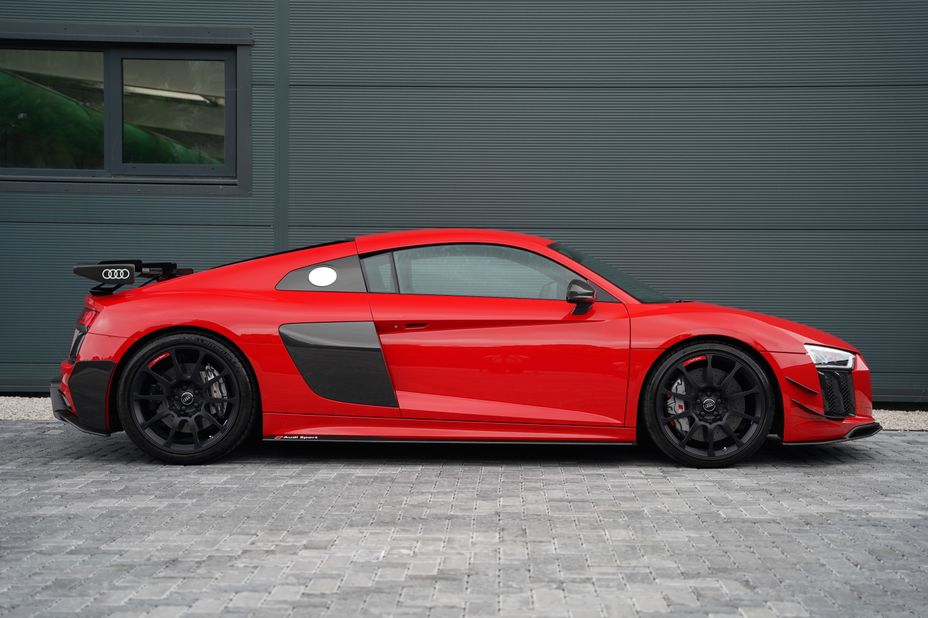 2018 Audi R8 V10 Plus Performance Parts Edition For Sale | Hilton & Moss
